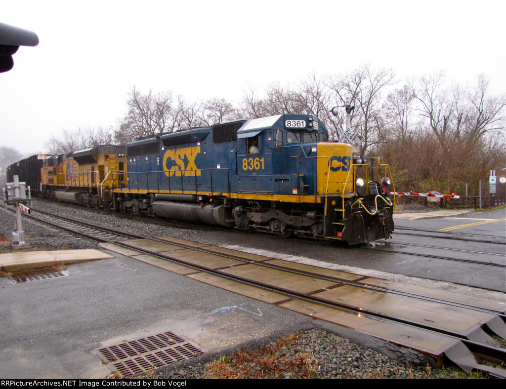 CSX 8361 and UP 8525